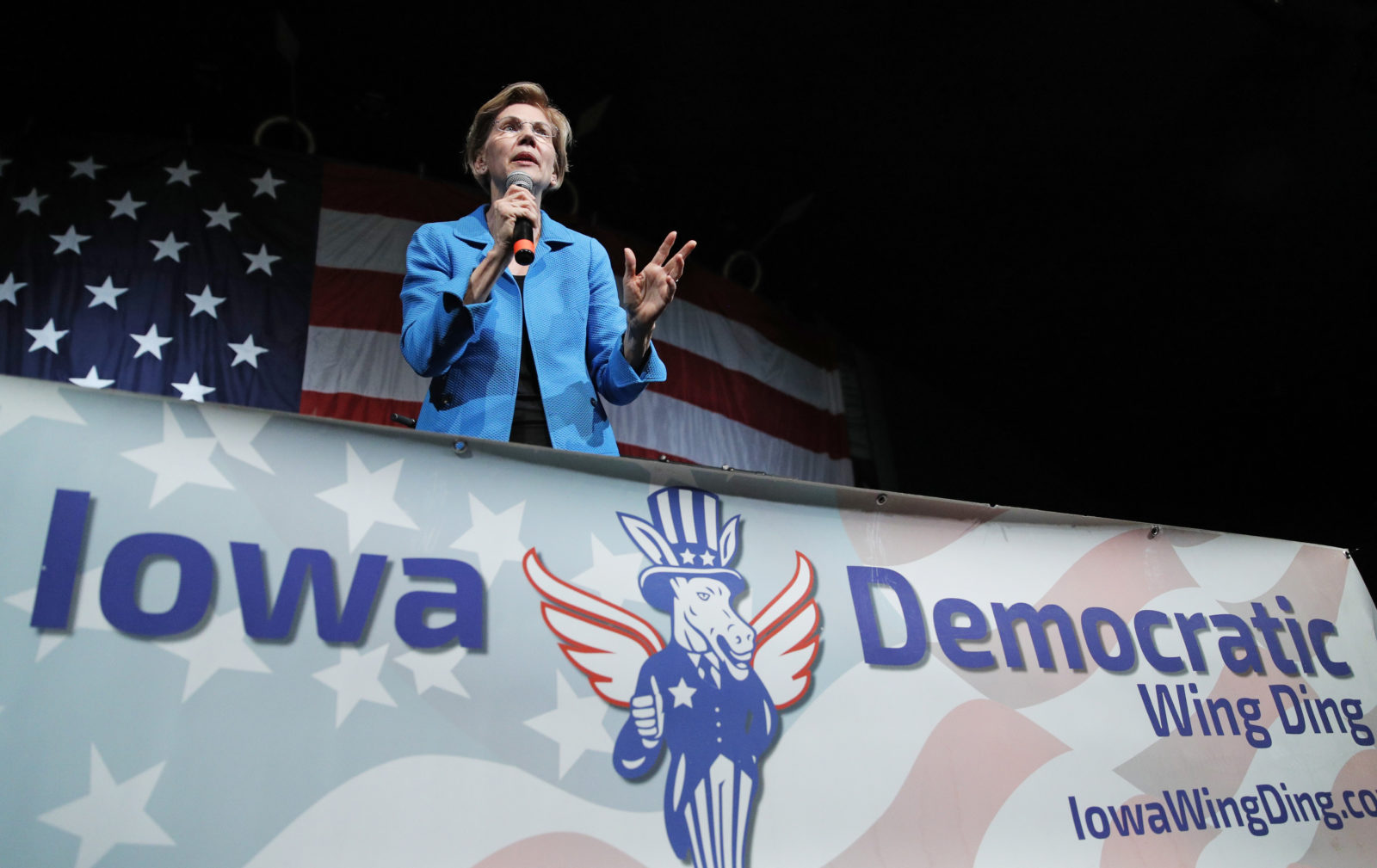 Inside Iowa's Wing Ding dinner