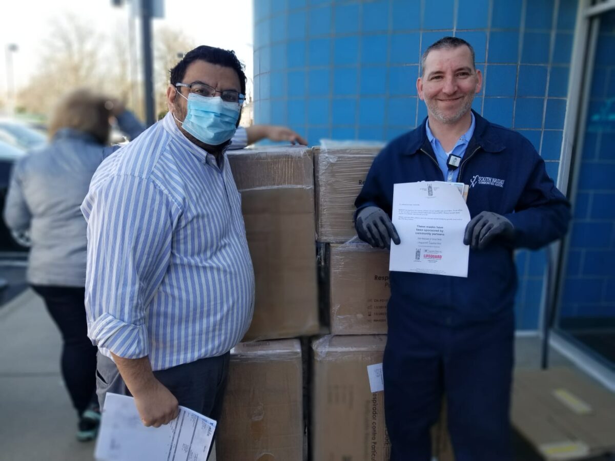 A Great Neck rabbi becomes a medical supplier and his yeshiva, a ...