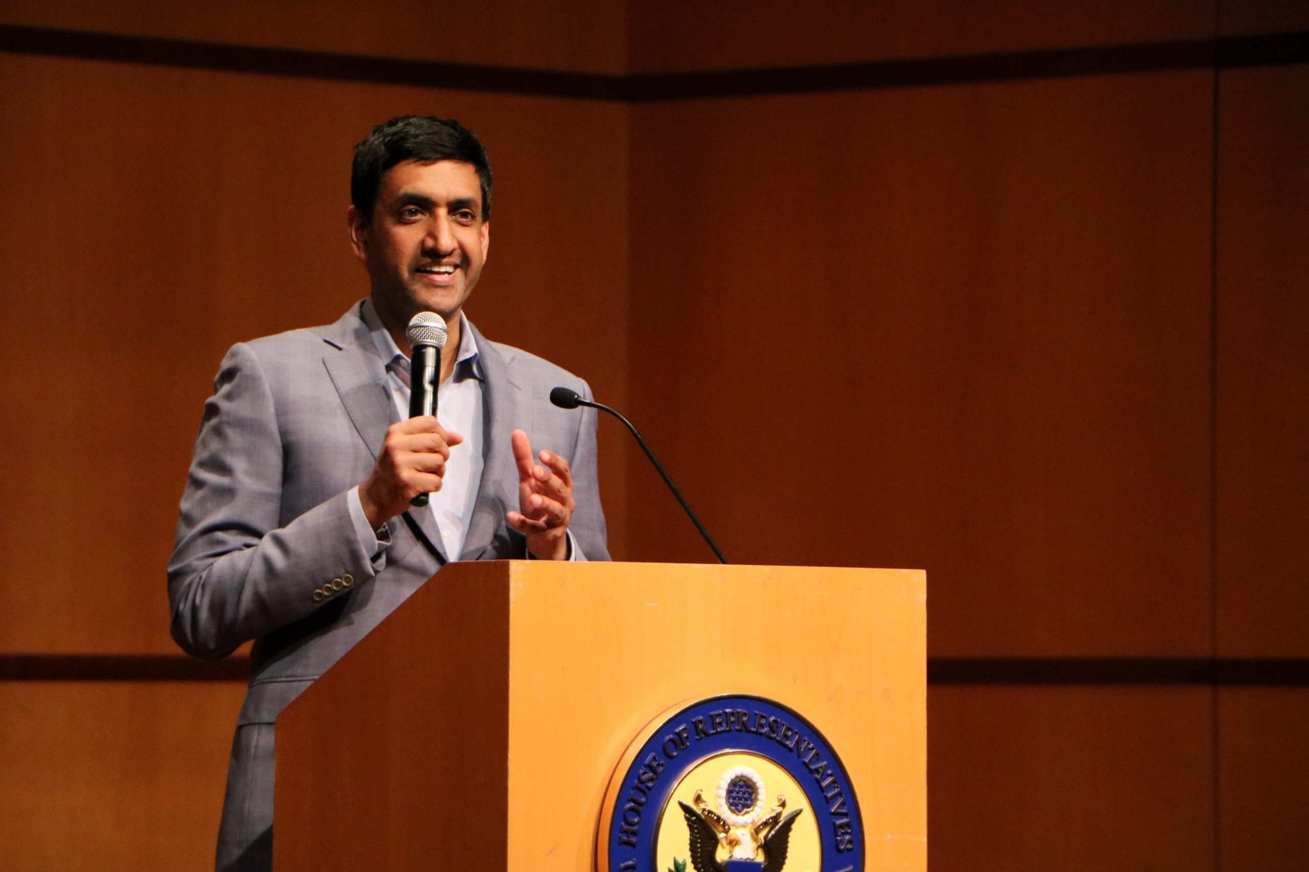 Ro Khanna keeps the dialogue going