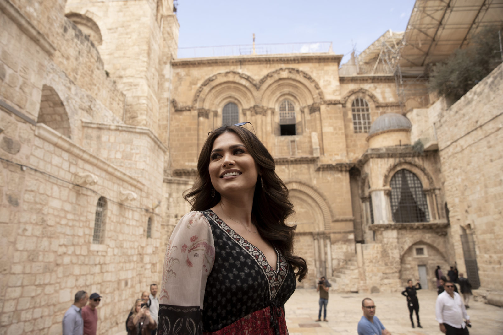 Miss Universe tours Jerusalem ahead of first-ever pageant in Israel